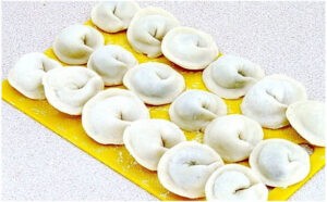 Пельмени классические - 10 вкусных рецептов в домашних условиях с ...
